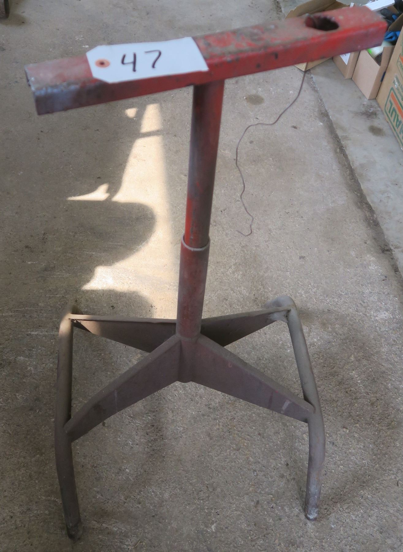 Adjustable work bench stand - Schmalz Auctions