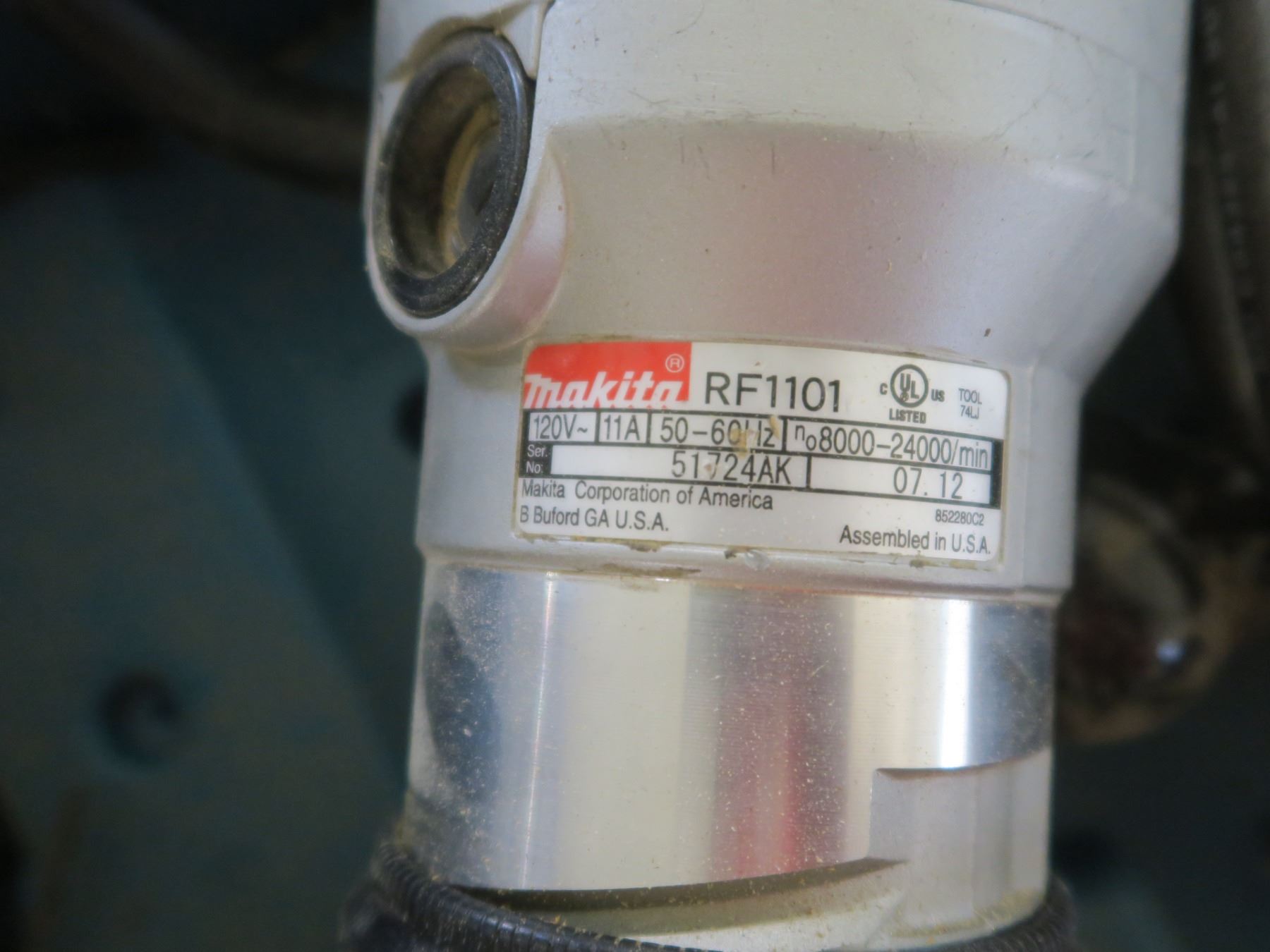 Makita Router (Model: RF101) with case - Schmalz Auctions