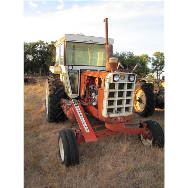 Cockshutt 1755 tractor model 675-41010, Runs on propane, 3913 hours ...