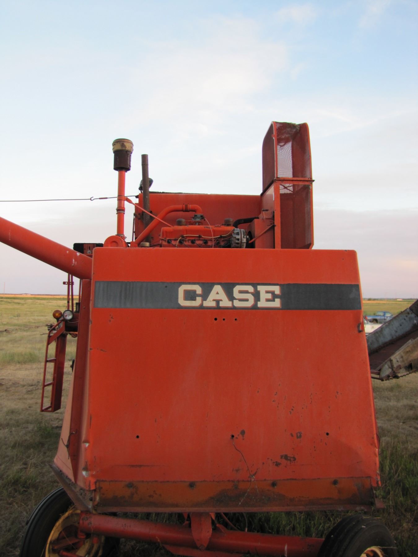 Case 960 self-propelled combine