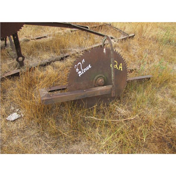 Tractor mount saw mandrel 27 inch blade