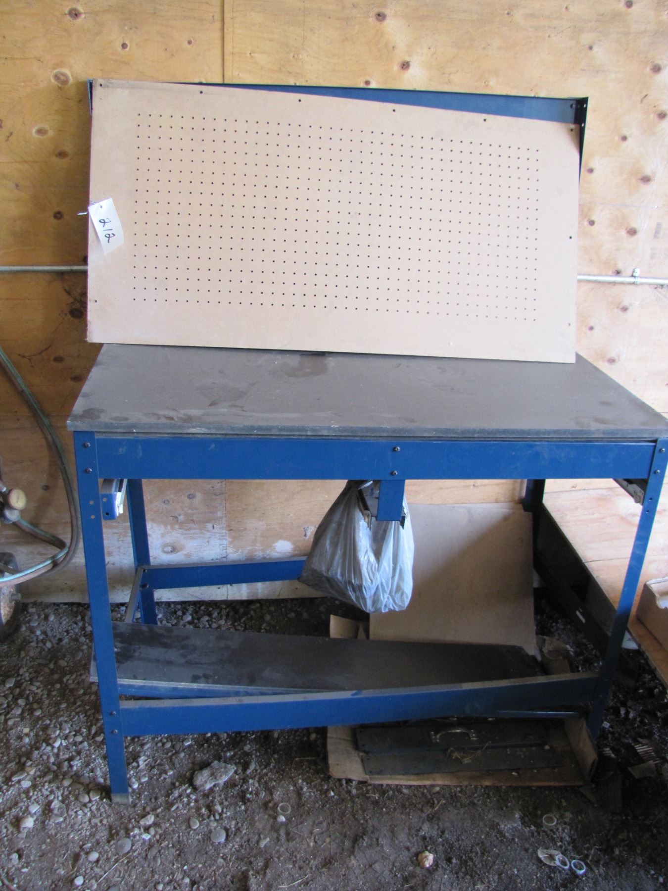 Mastercraft shop bench needs Assembly