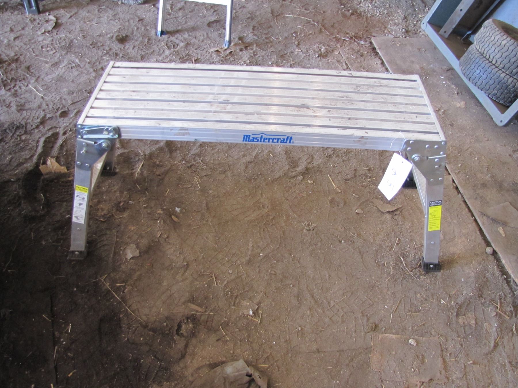 mastercraft folding aluminum work platform