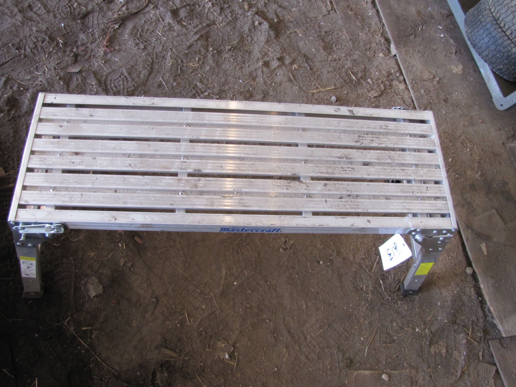 mastercraft folding aluminum work platform