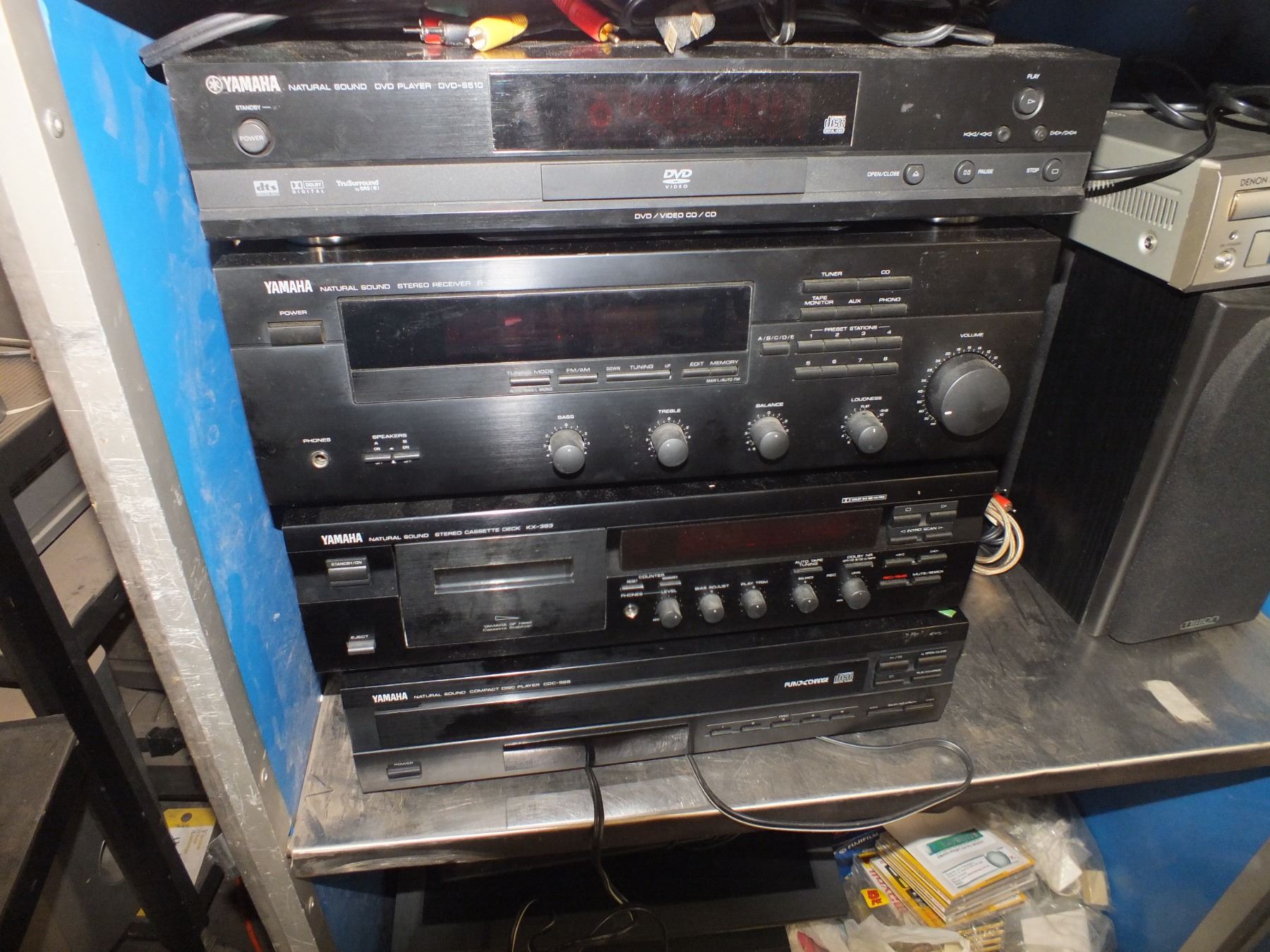 Yamaha Stereo System