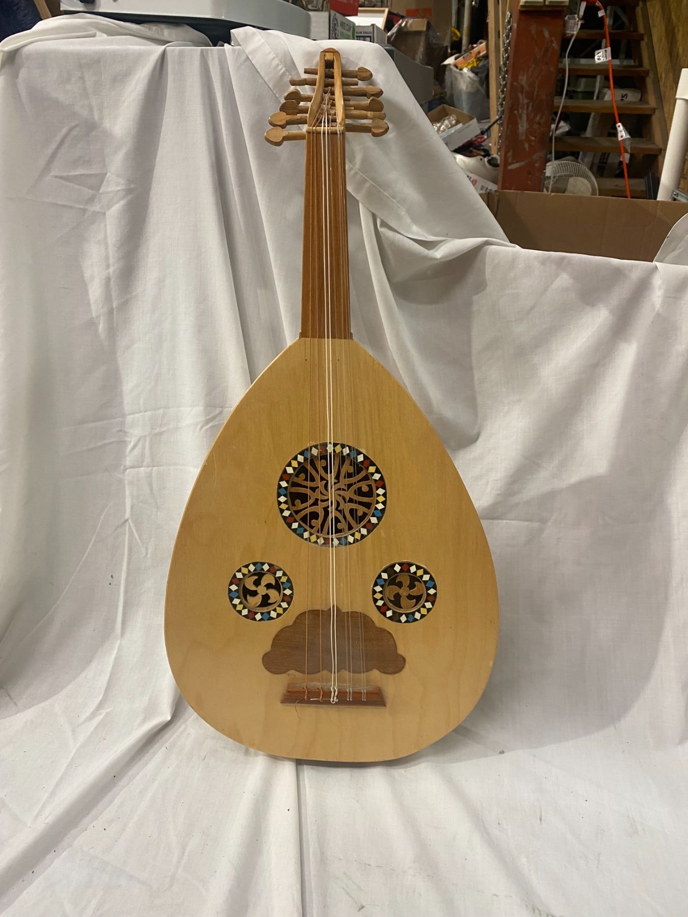 Mid-East Mid-East Arabic Oud Sheesham