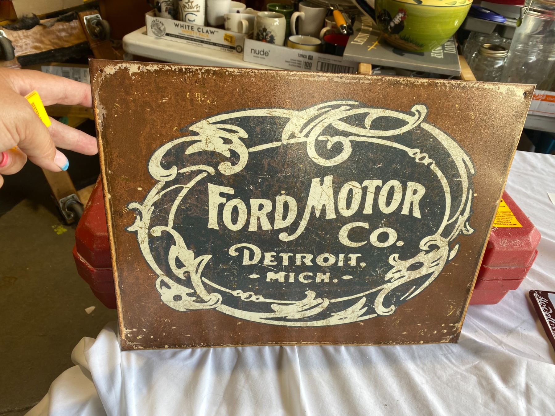 Ford motor tin sign