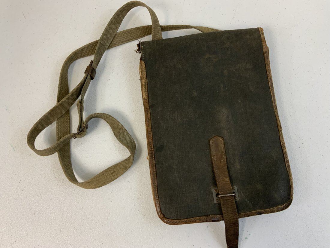 WWII USSR OFFICER MAP CASE WITH SHOULDER STRAP