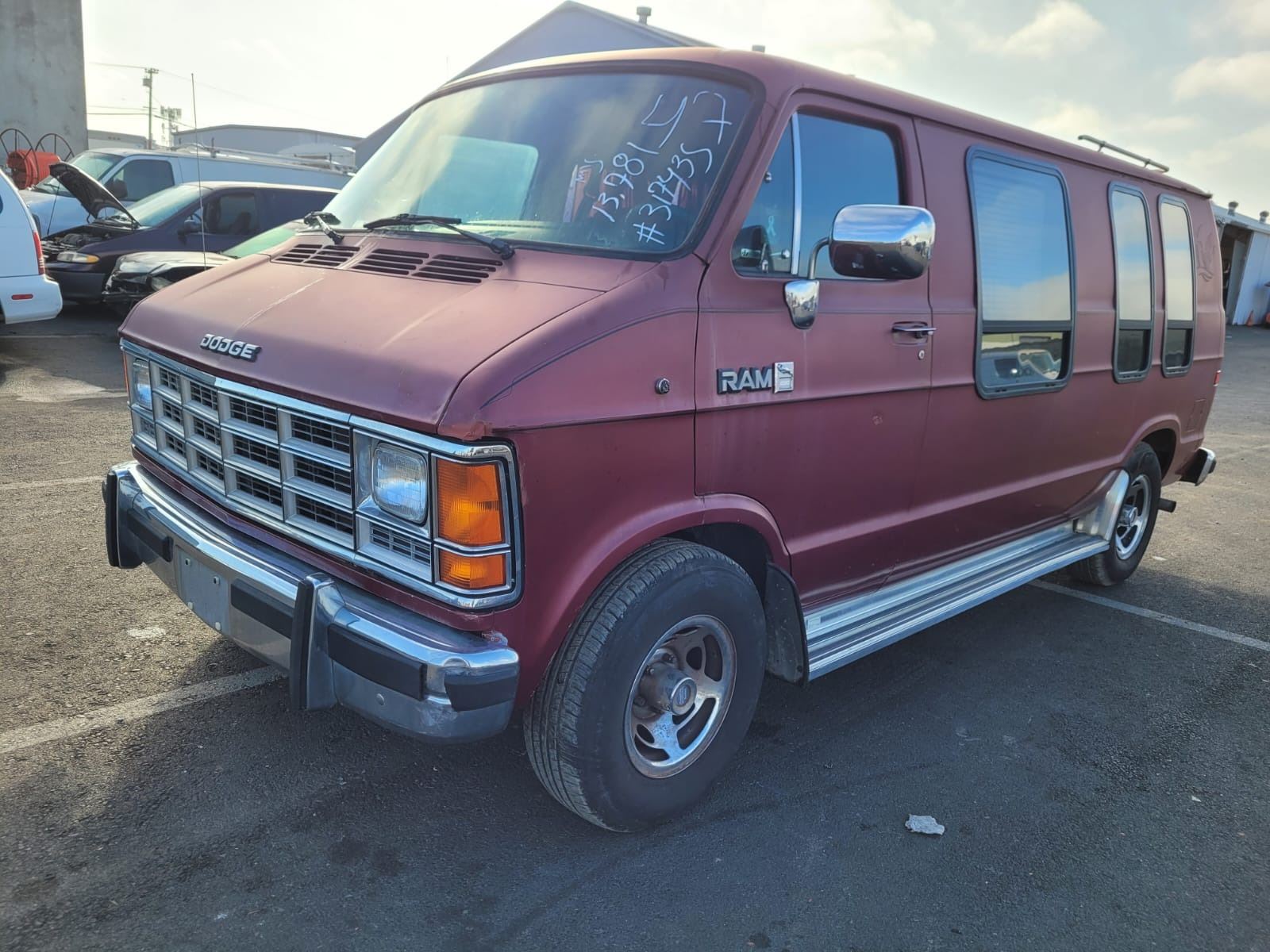 1987 DODGE RAM VAN