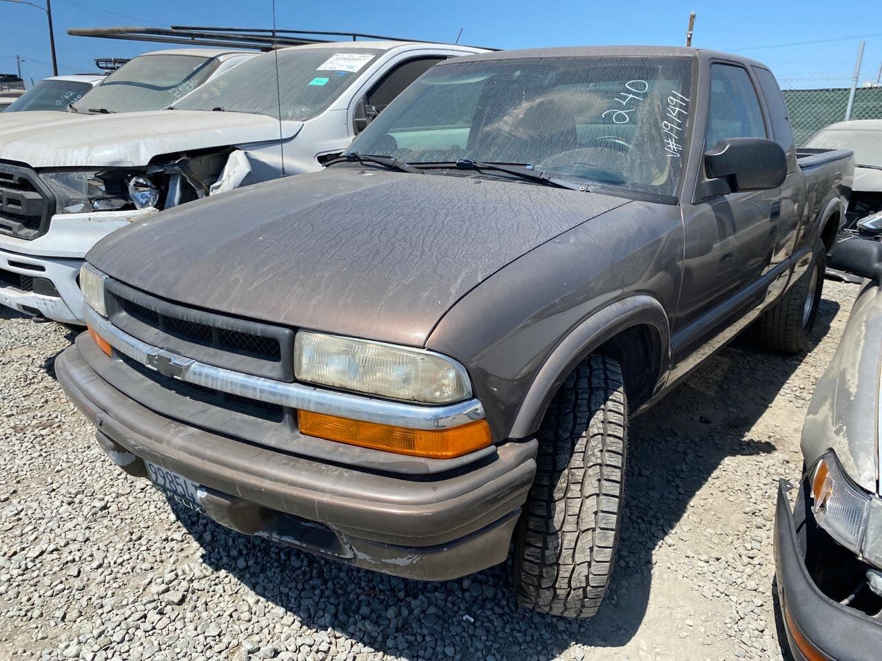 2000 CHEVROLET S-10
