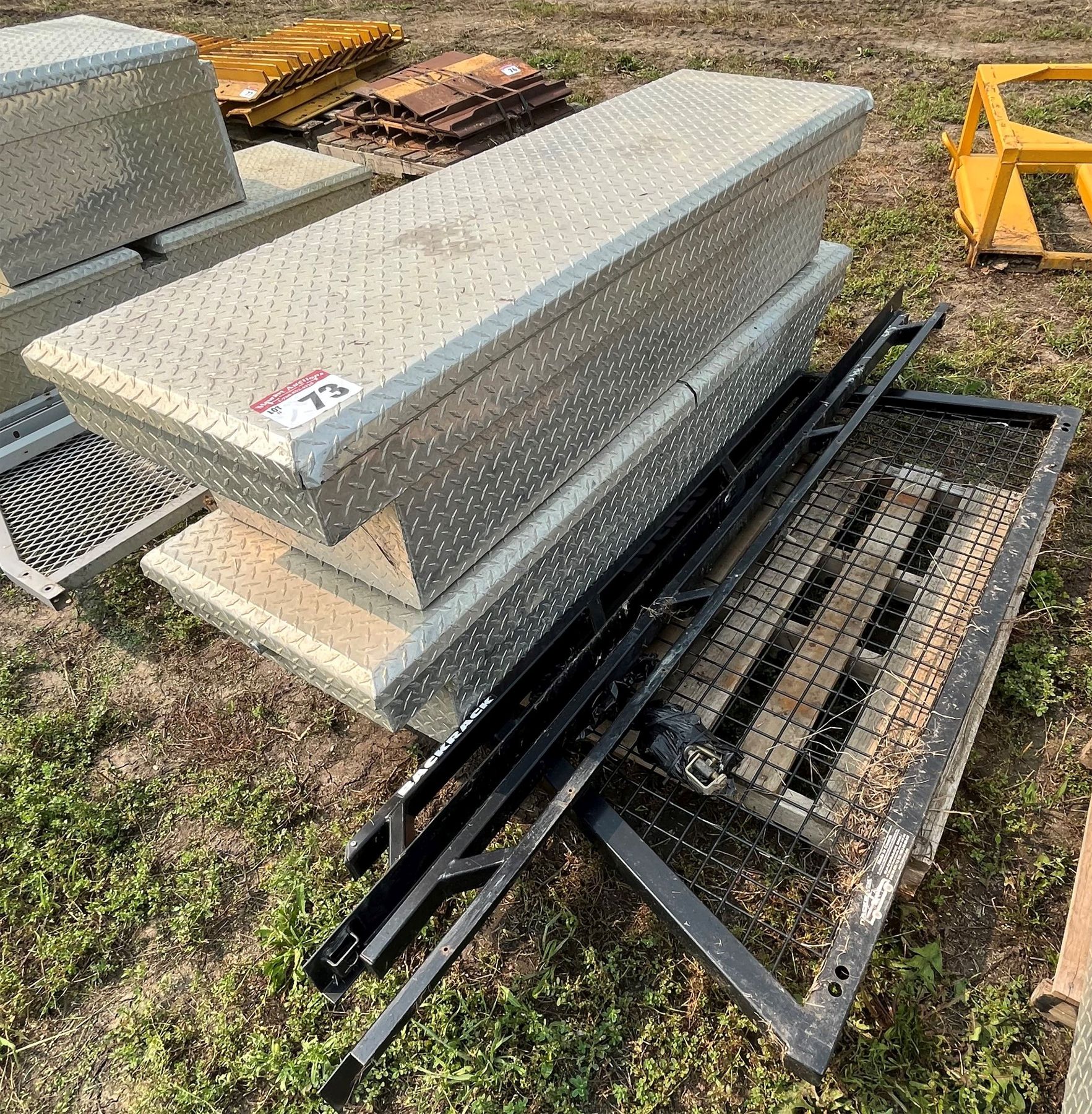 Headache Rack 2 truck boxes 2(18"x 5ftx 14")