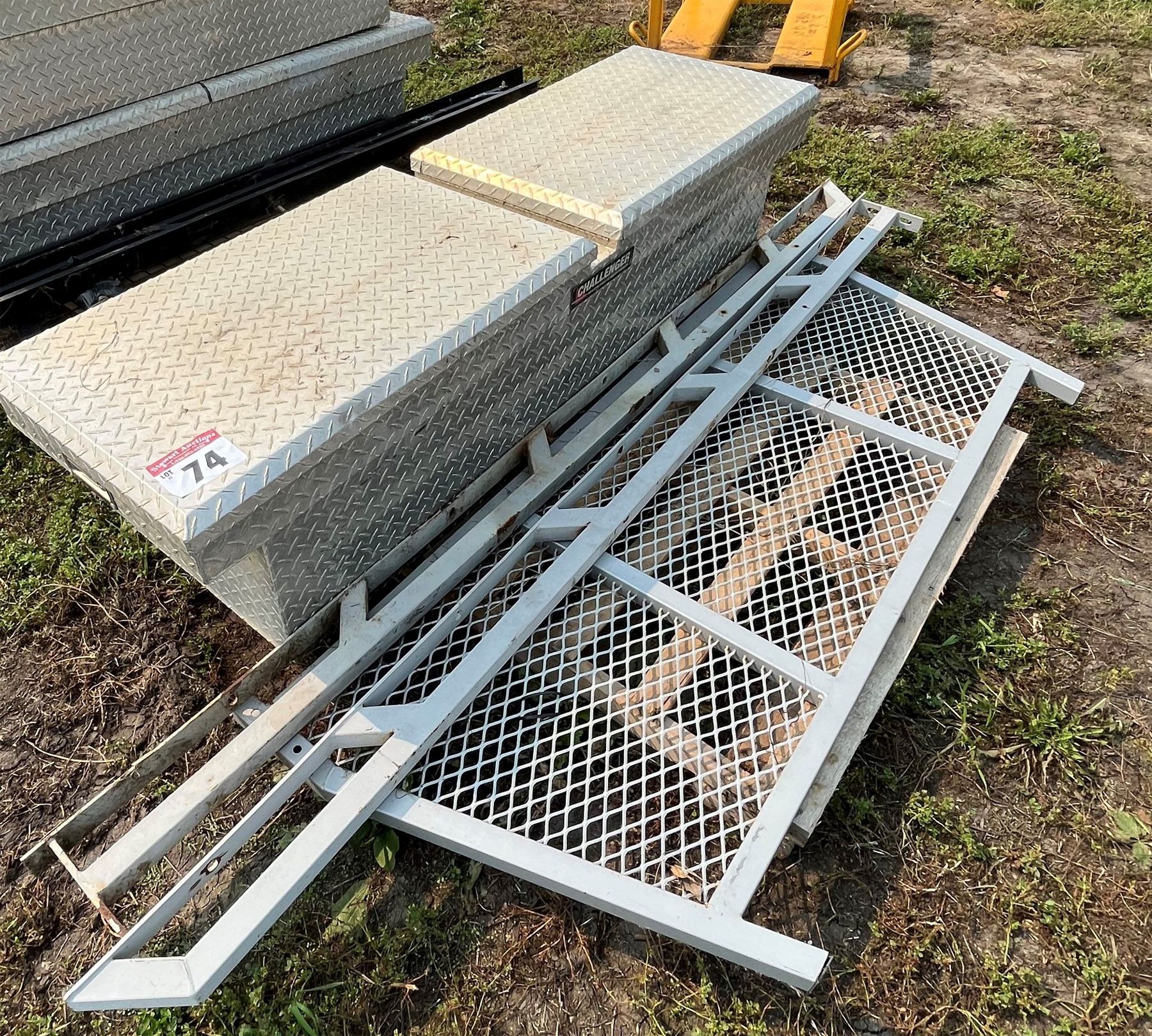 Headache Rack 1 truck box (18"x61.5"x18")