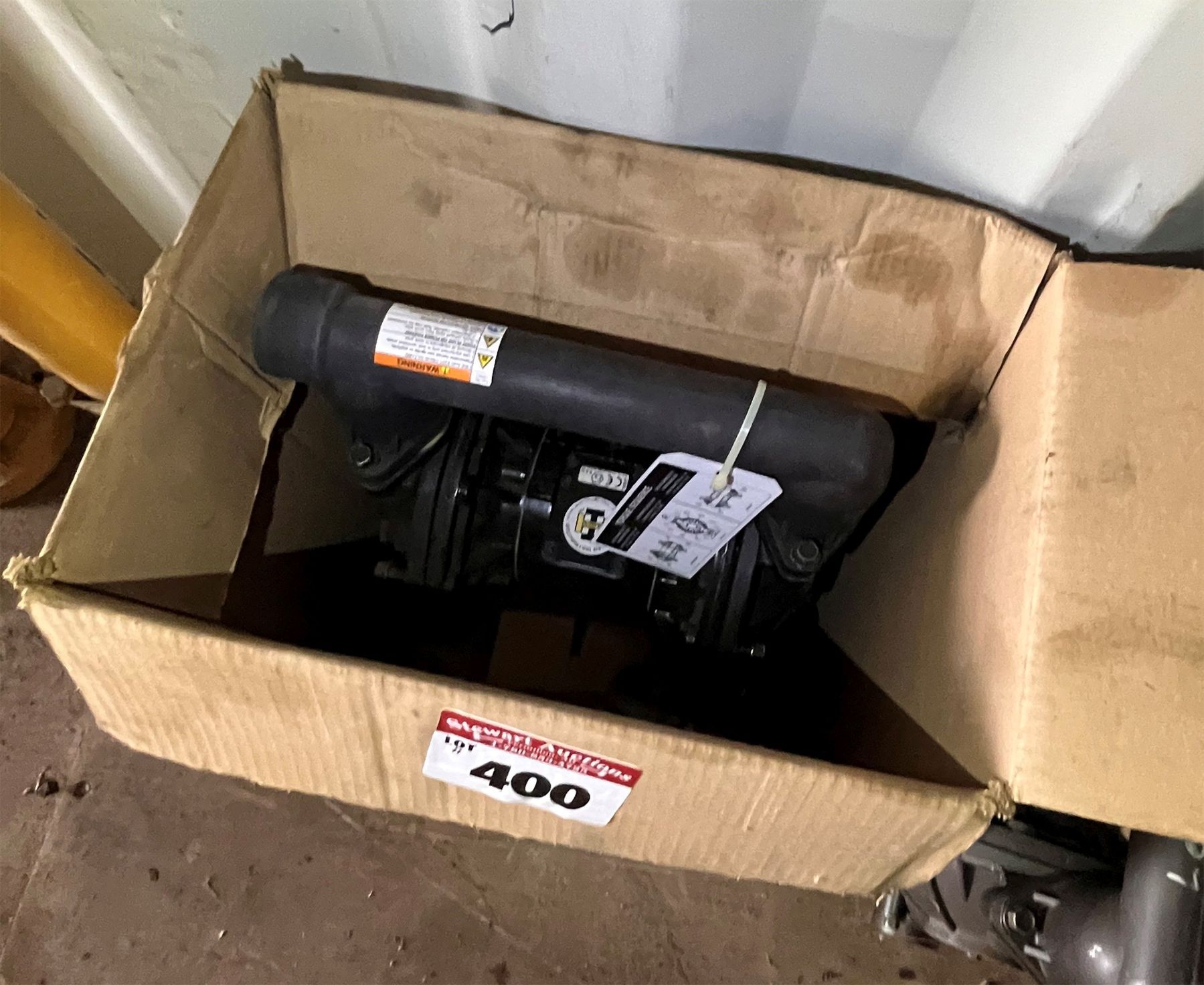 Air operated Diaphragm pump - Husky 1590