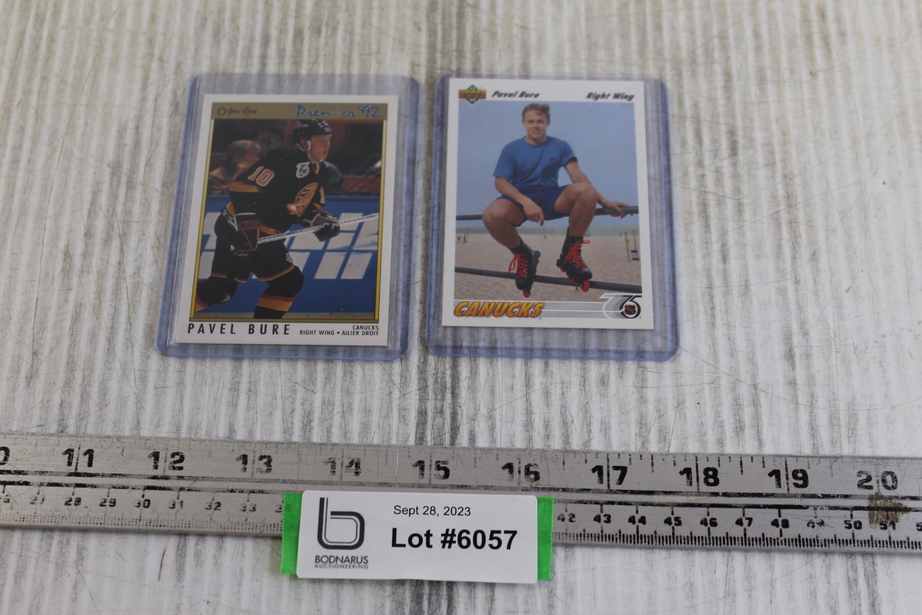 (2) Pavel Bure Rookie (?) Cards - Bodnarus Auctioneering