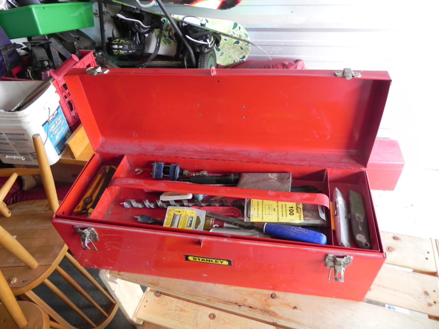 RED STANLEY TOOLBOX WITH CONTENTS