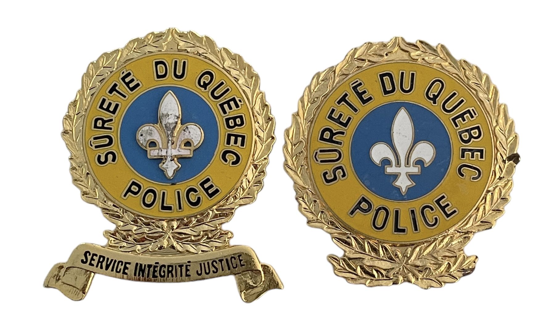 Surete du Quebec Cap Badges