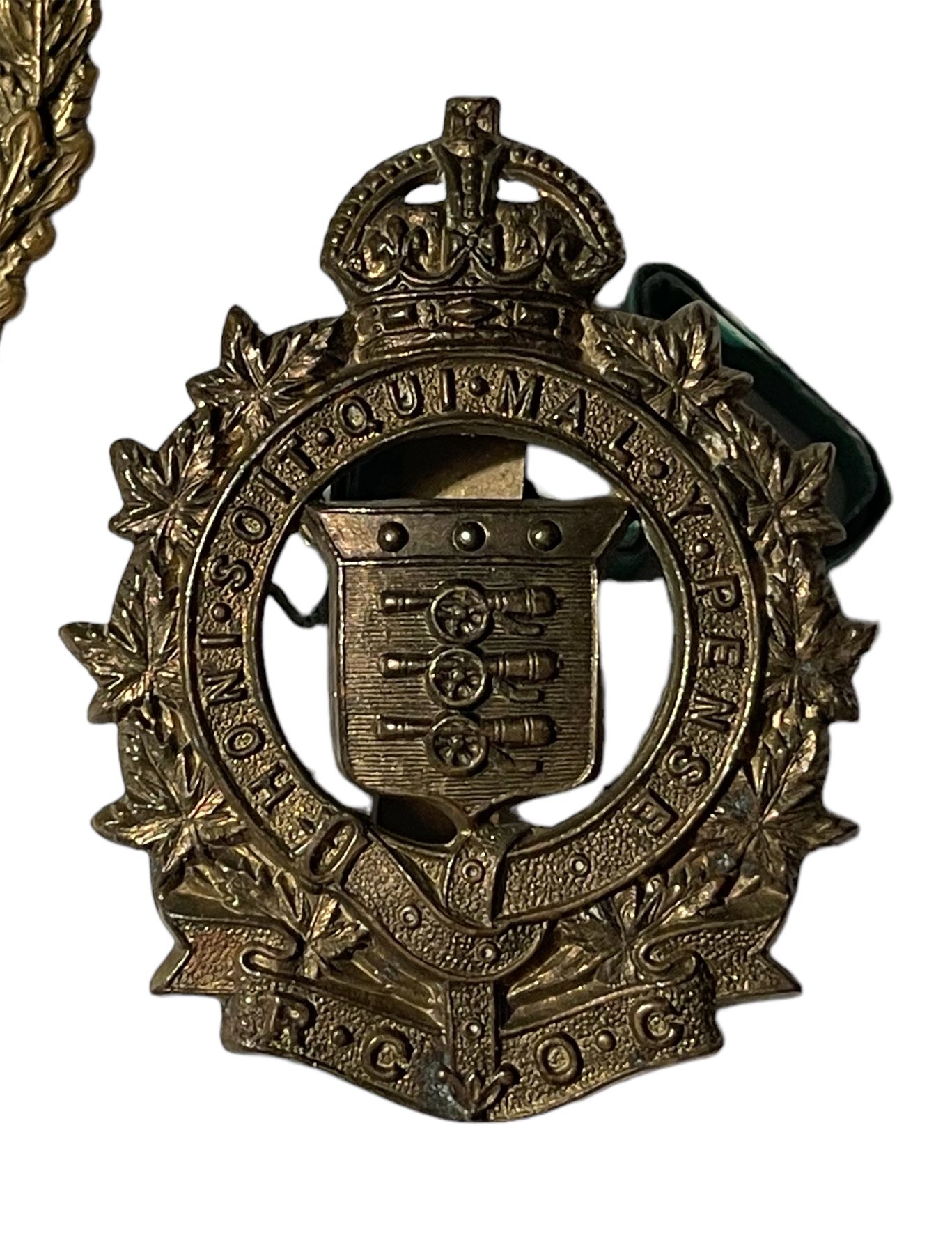 WW2 Royal Canadian Army Ordnance Corps & Mount St Louis Cadet Cap Badge Lot