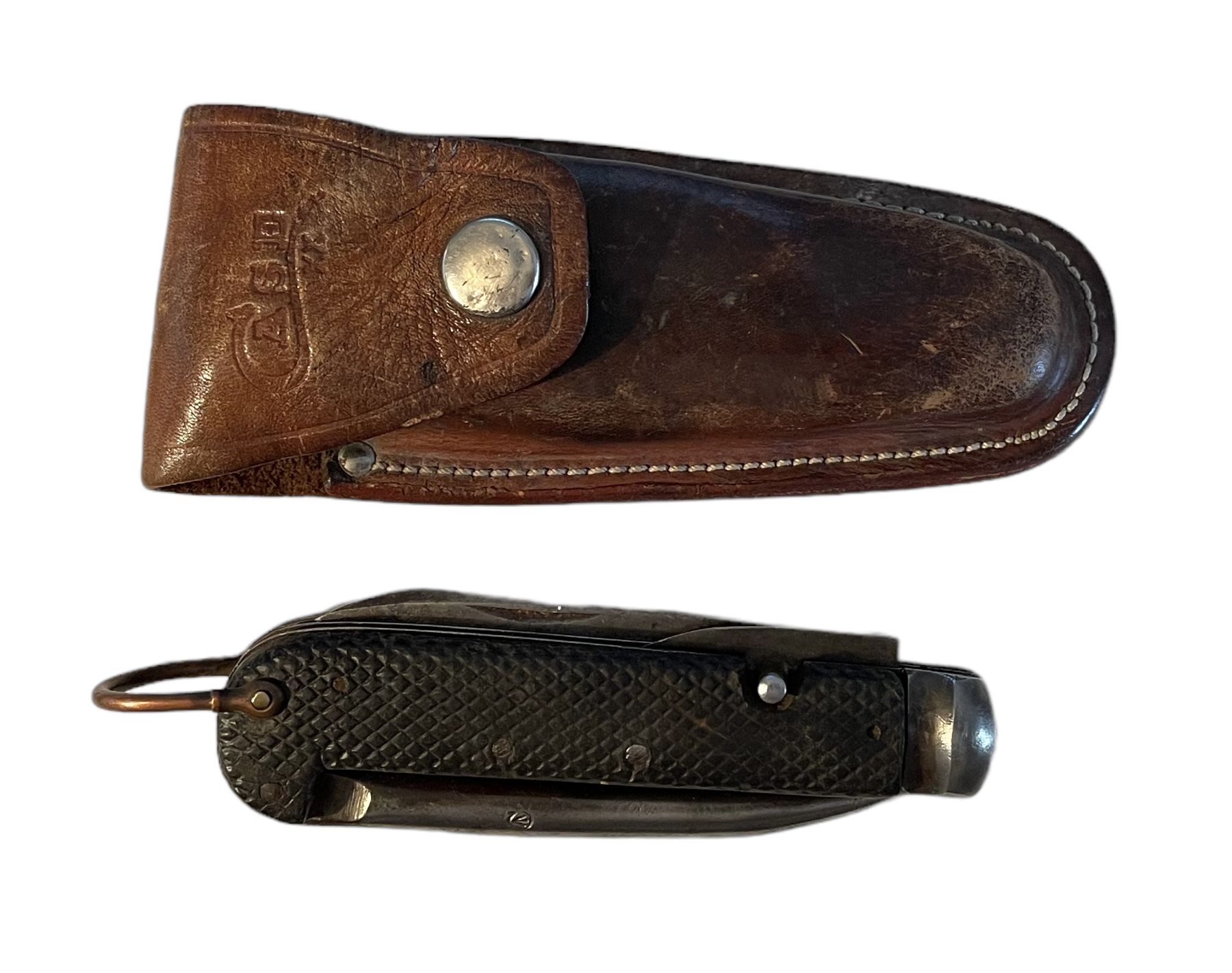 WW2era, C Broad Arrow marked Clasp Knife & Leather Sheath