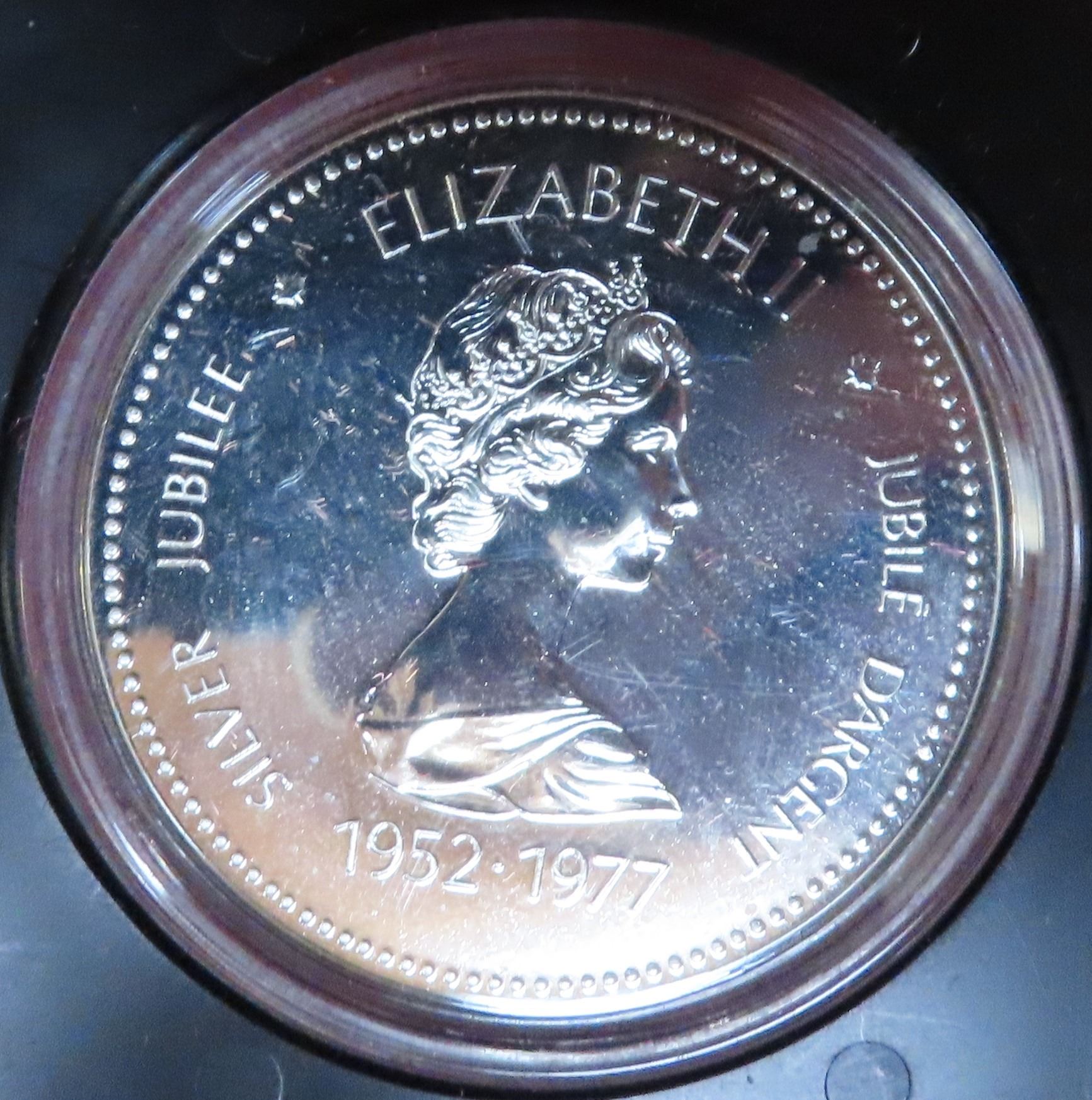1977 Queen Elizabeth Silver Jubilee Specimen Silver Dollar. Bright ...