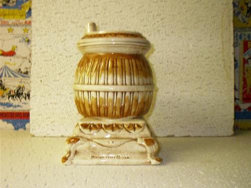 TREASURE CRAFT COOKIE JAR
