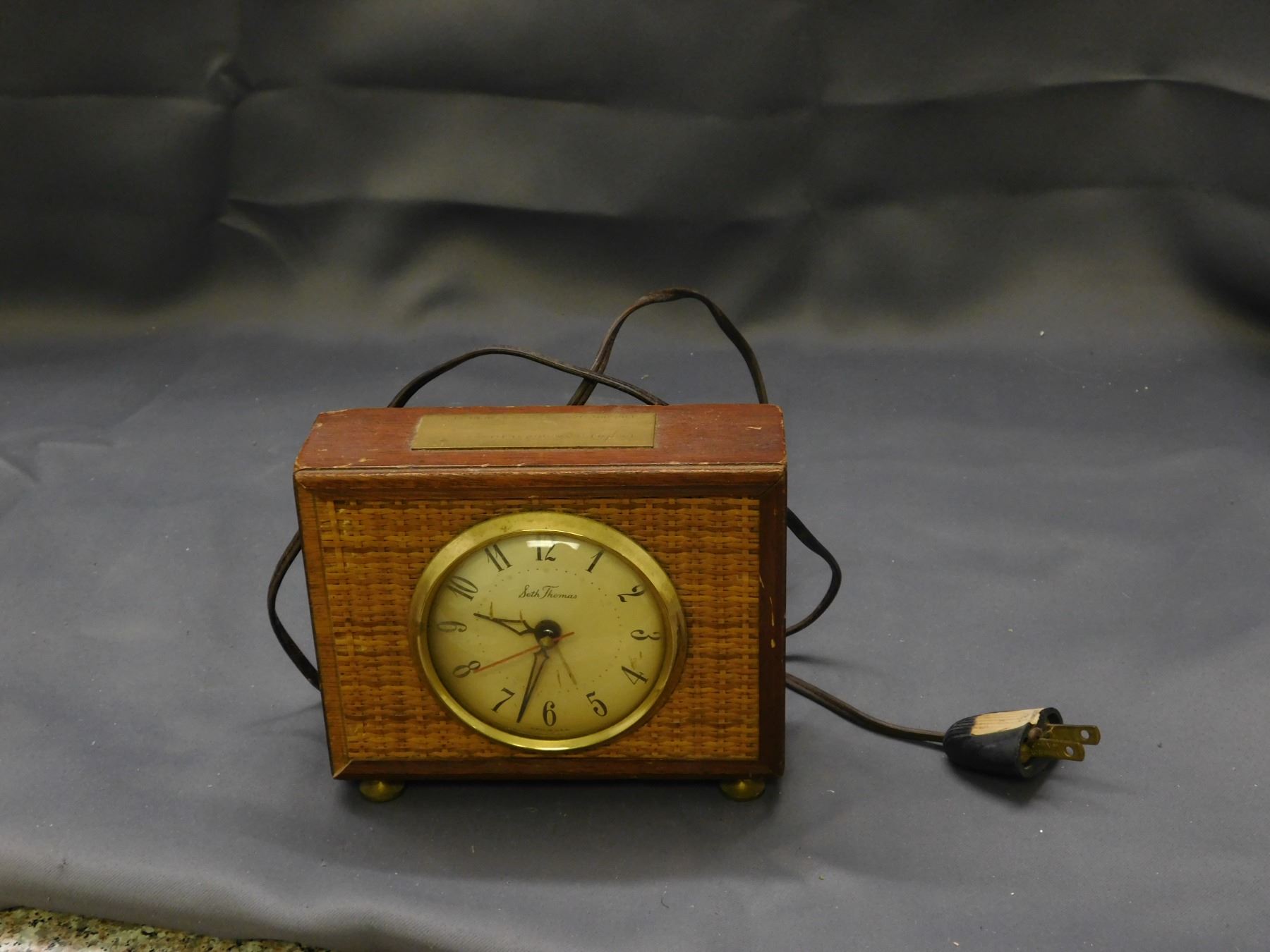 Seth Thomas Electric Clock With Award Plaque Outstanding Achievement ...