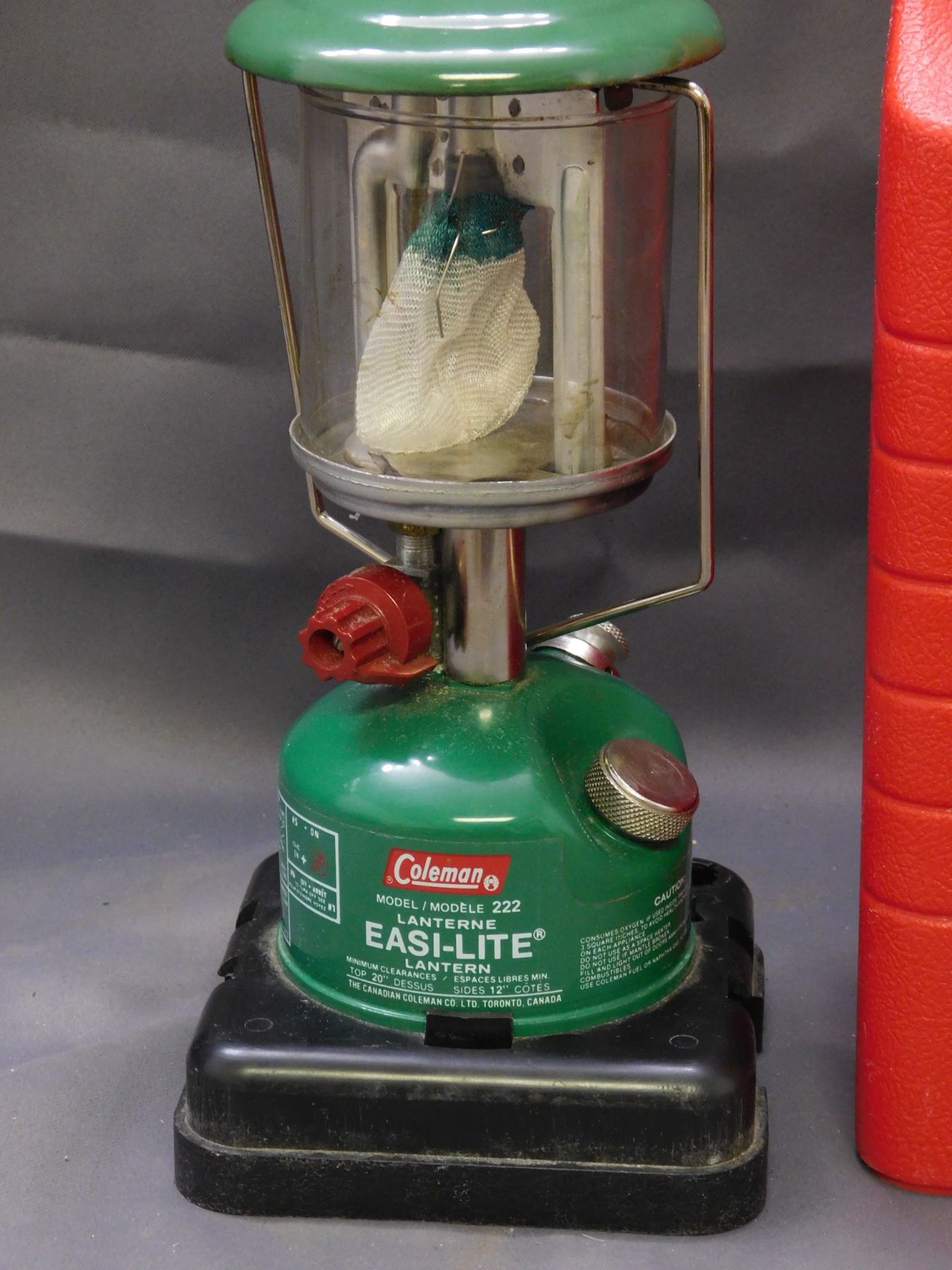 1981 Coleman Model 222 Green Easi-Lite Lantern with Carrying Case