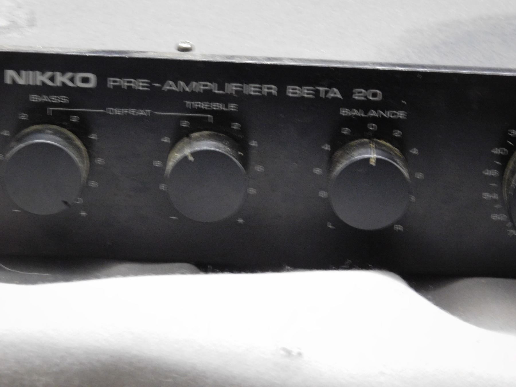 Nikko Pre-Amplifier Beta 20