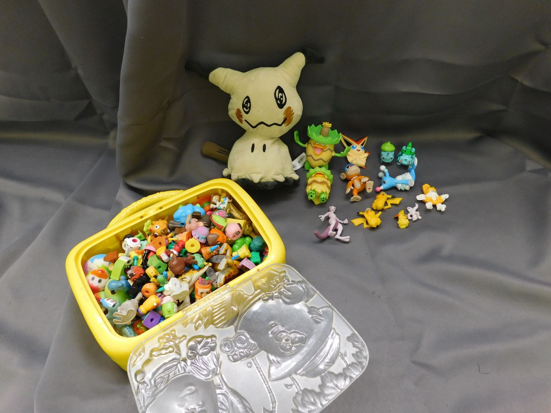 Lot of Pokemon Toys, Shopkins, Pencil Topper Rubbers, Dinosaurs, Rubber ...