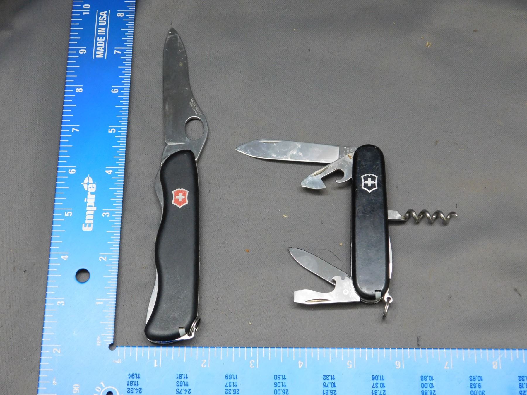 Lot of 2 Victor Inox Swiss Army Knife & Lockback
