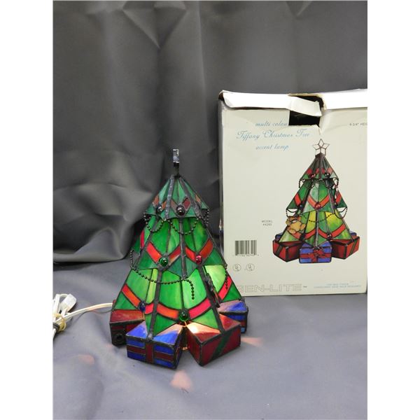 Tiffany Style Christmas Tree Accent Lamp 9"