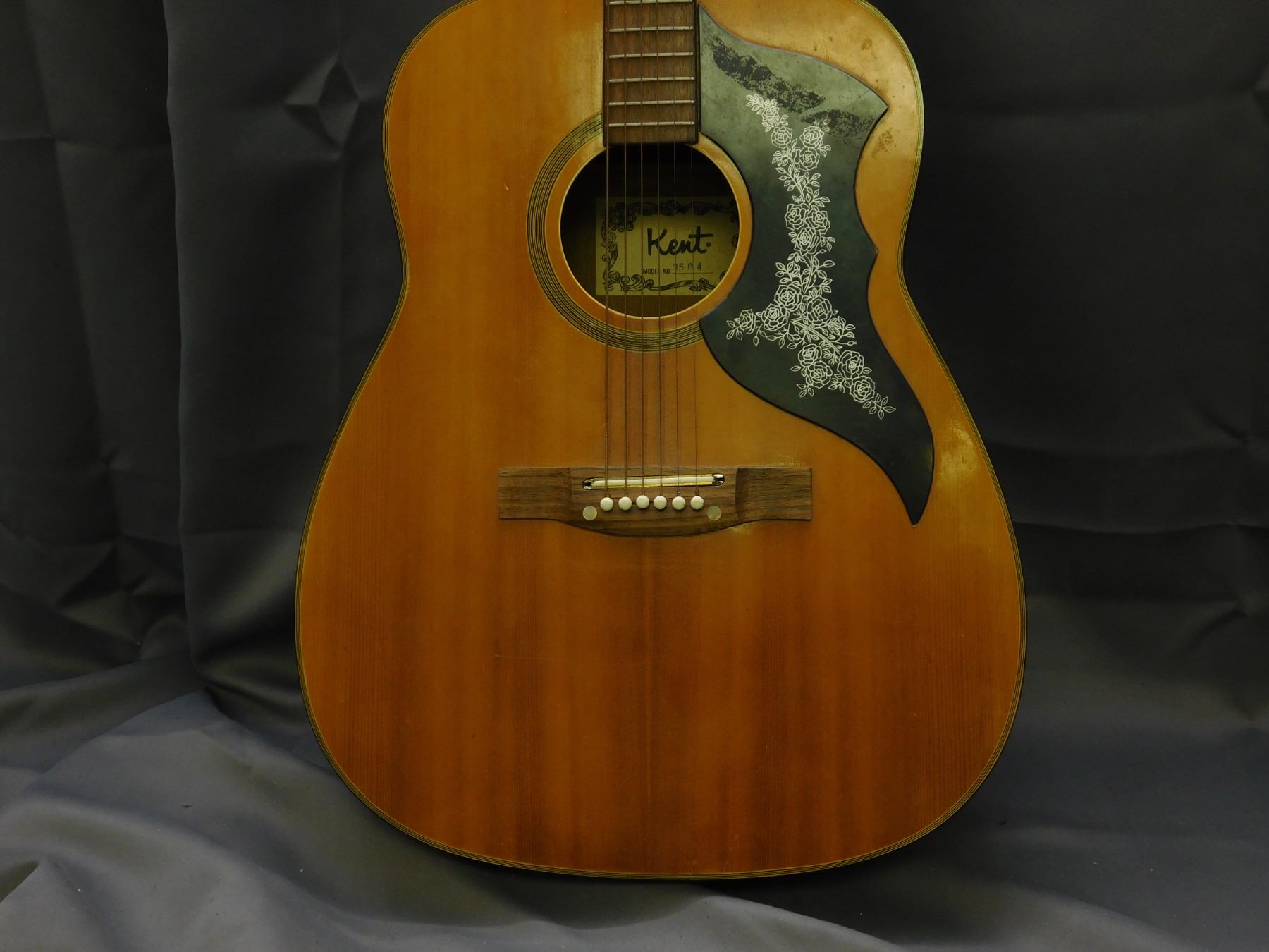 Vintage Kent Acoustic Guitar *see description*