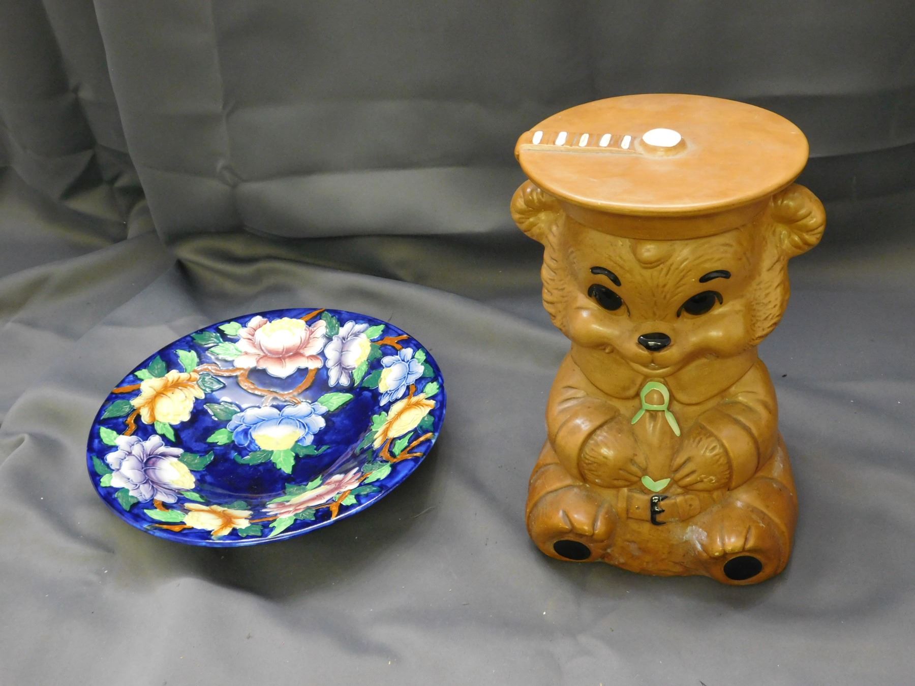 Twin Winton Cookie Jar Graduation Bear *chip inside* and Maling Ware ...