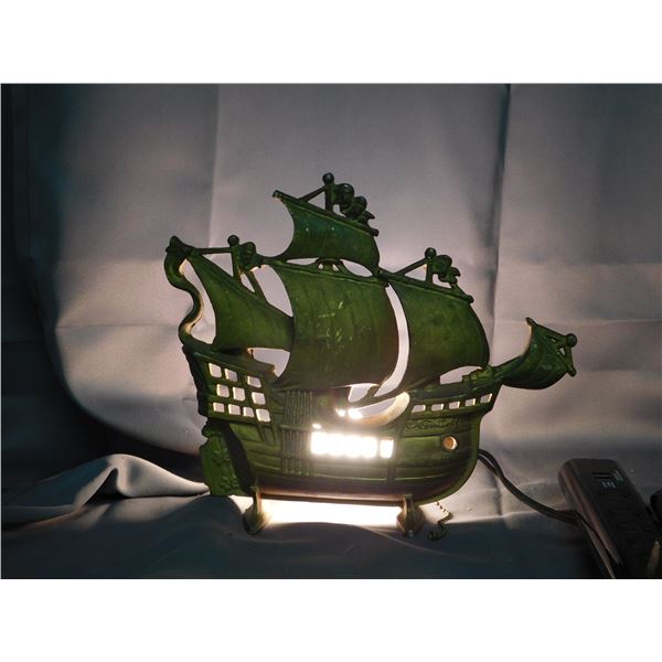 Vintage Cast Iron Pirate's Ship Light *working*