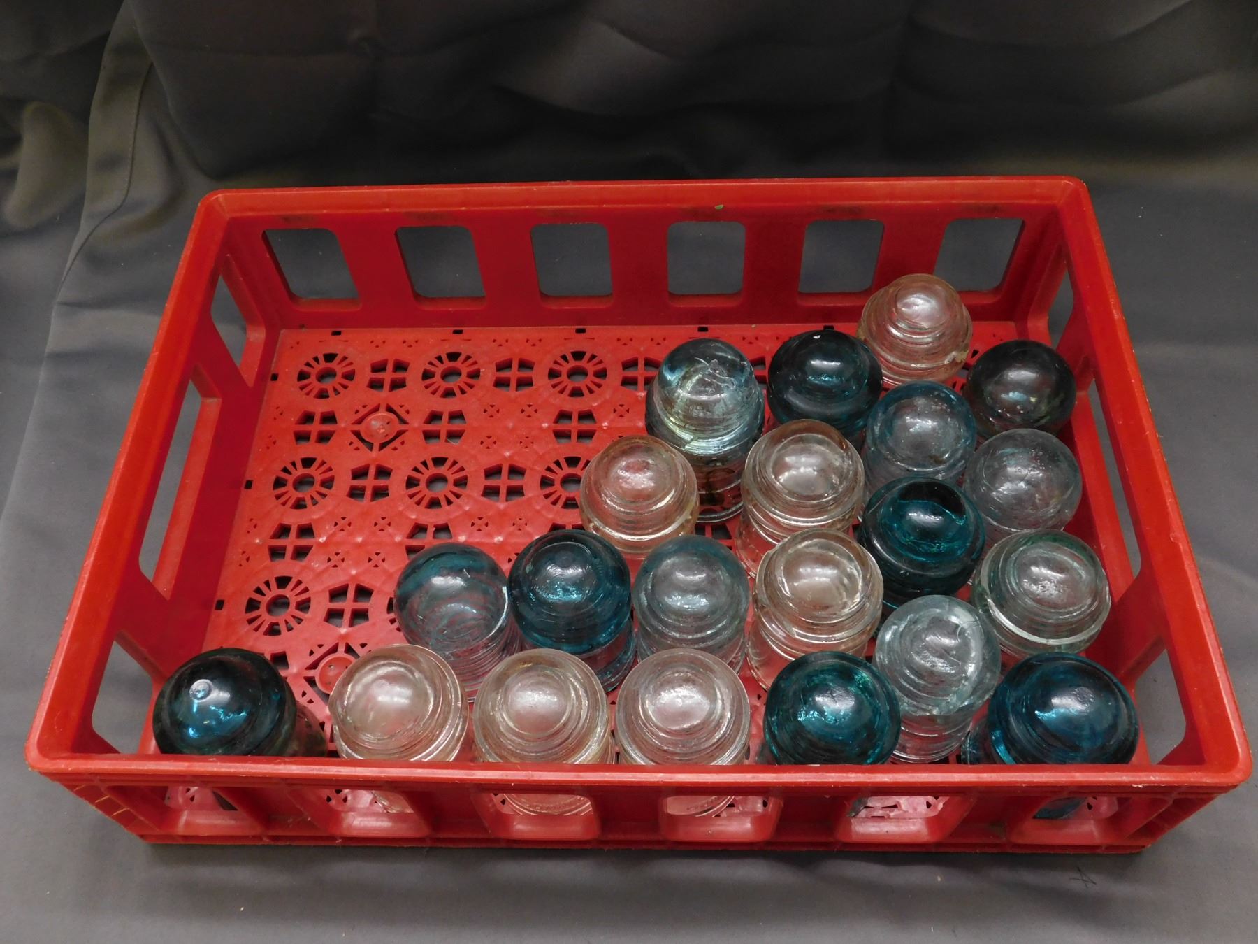Lot of 21 Glass Insulators in Plastic Coca Cola Bottle Tray Dominion ...