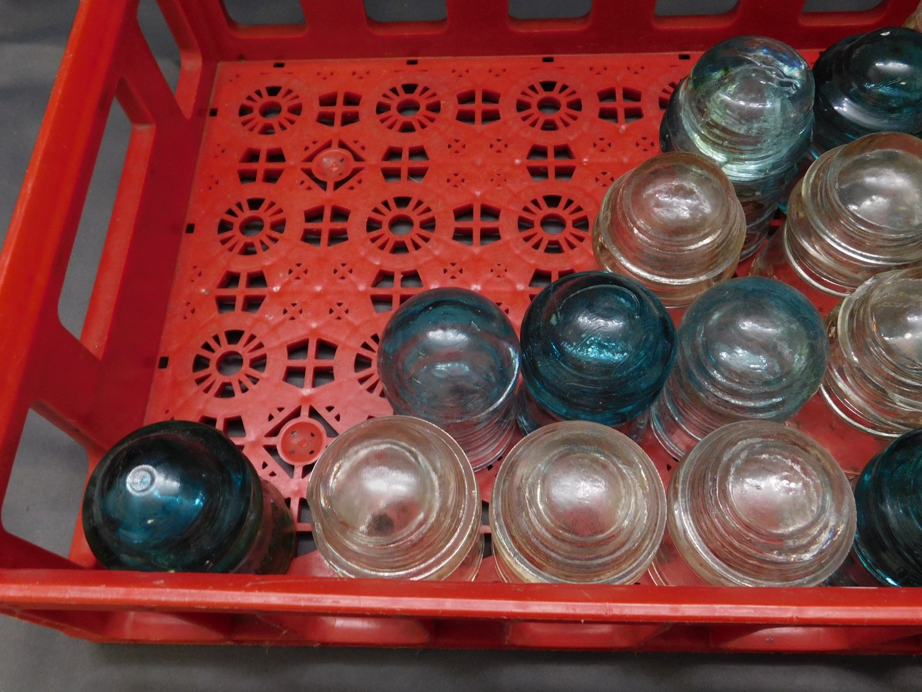 Lot of 21 Glass Insulators in Plastic Coca Cola Bottle Tray Dominion ...