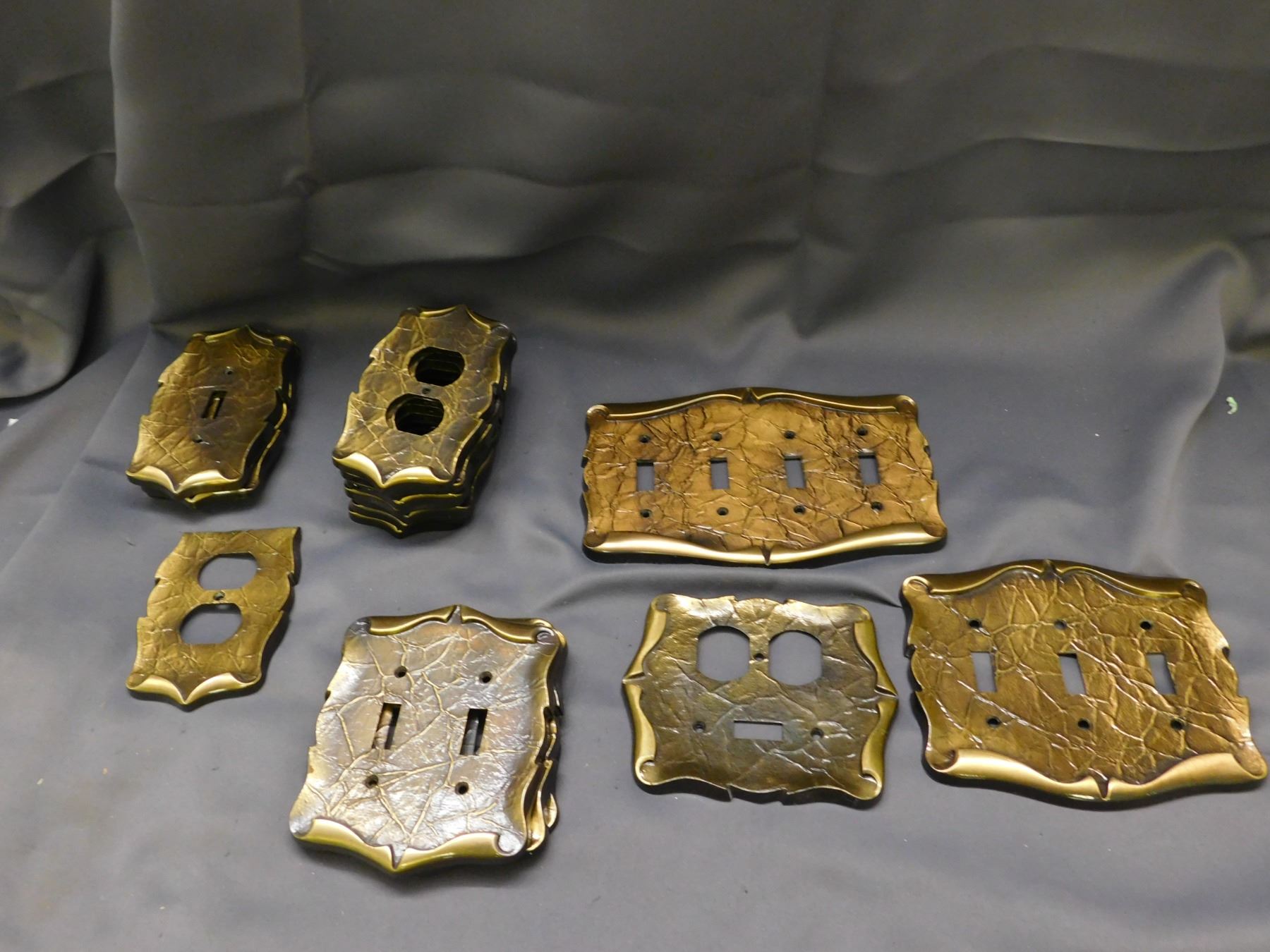 Lot of 18 Outlet Switch Panel Cover Plates Antique Style Brassy Finish