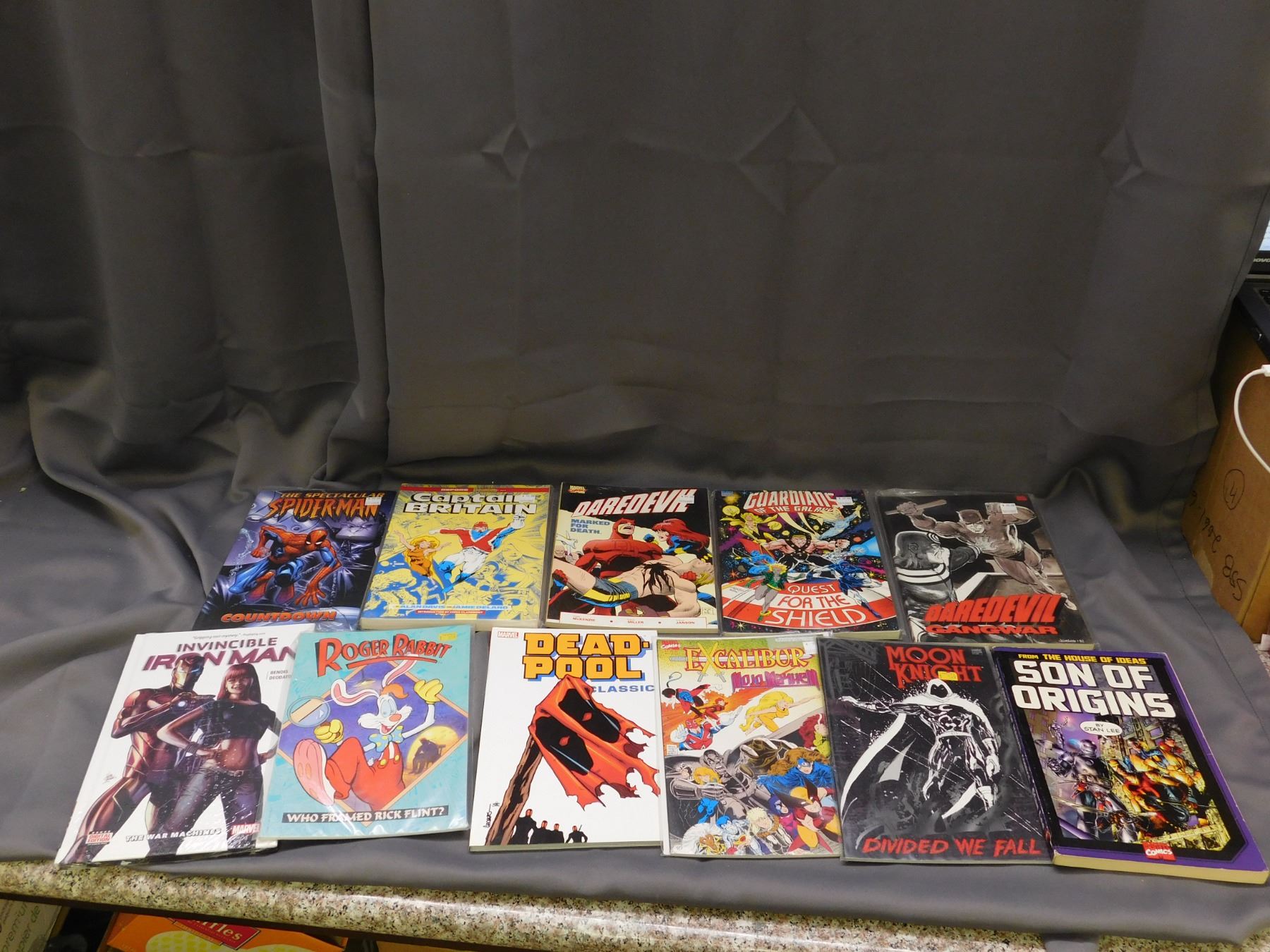 Lot of 11 Misc Marvel Trade Paperbacks Moon Knight, Spider-man ...