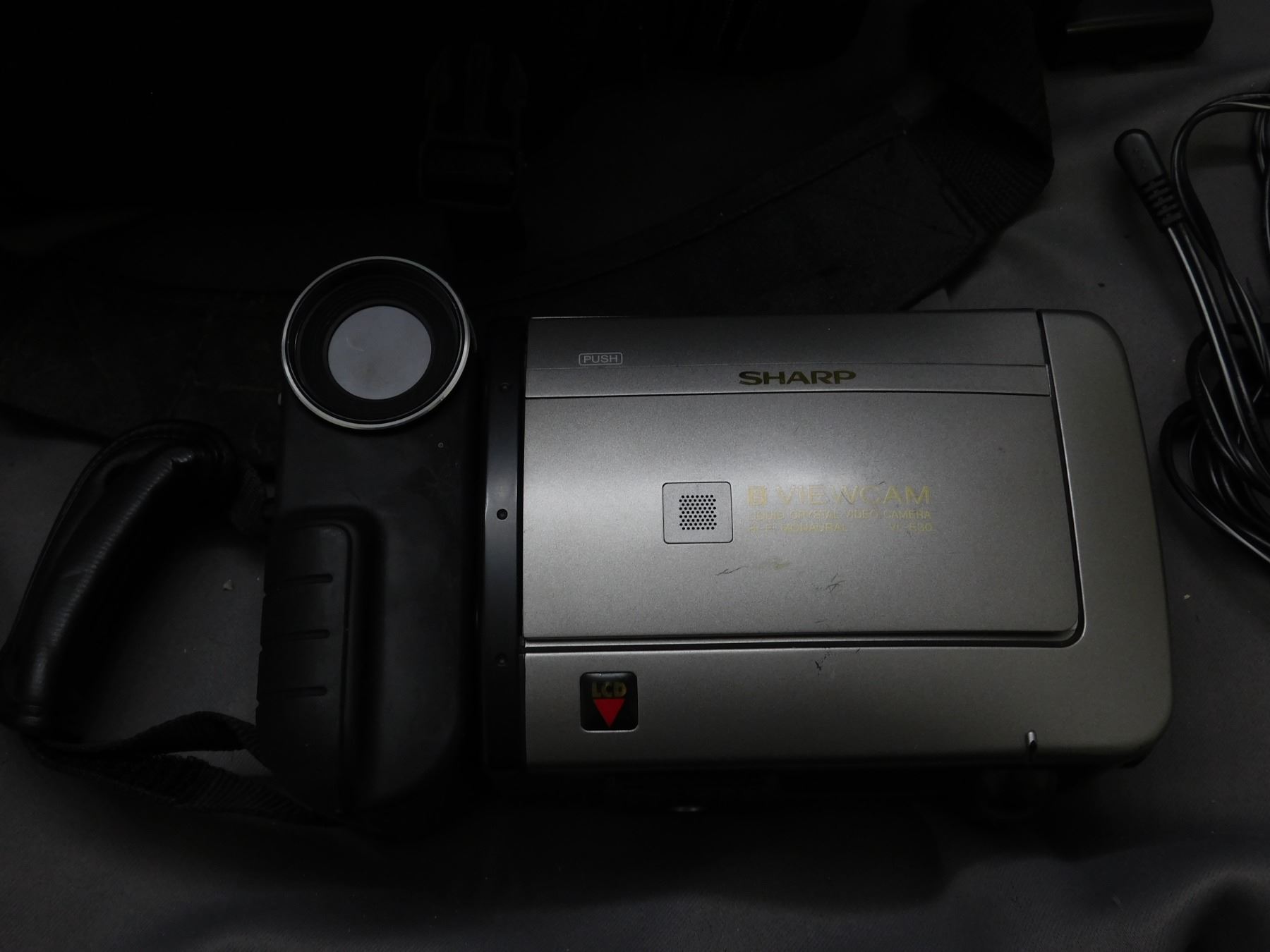 Sharp 8 Viewcam Hi-Fi Liquid Crystal Video Camera VL-E30 LCD with ...