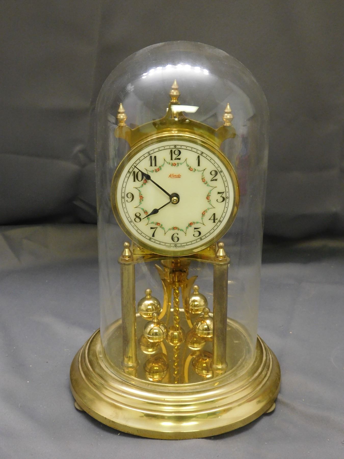 Kundo Pendulum Anniversary Clock