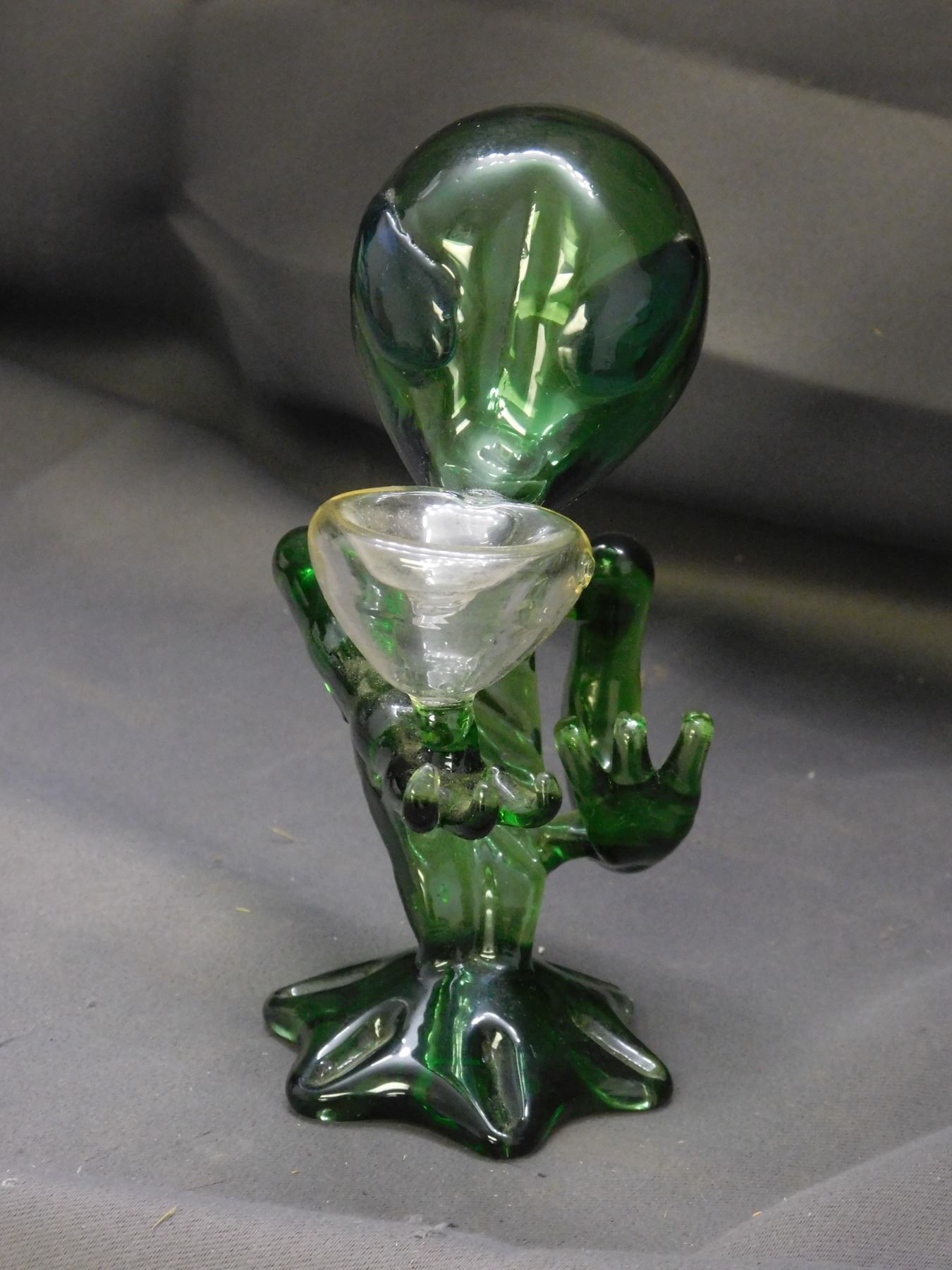 Art Glass Green Alien Pipe