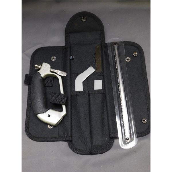 Gerber Folding Portable Saw Kit in Case *new never used*