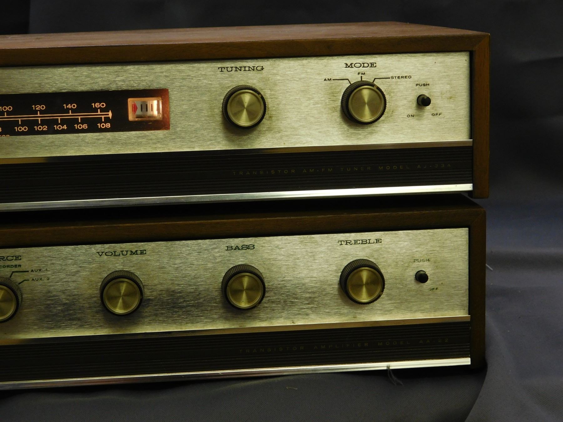 Heathkit Tuner Model AJ-33A and Amplifier Model A-22