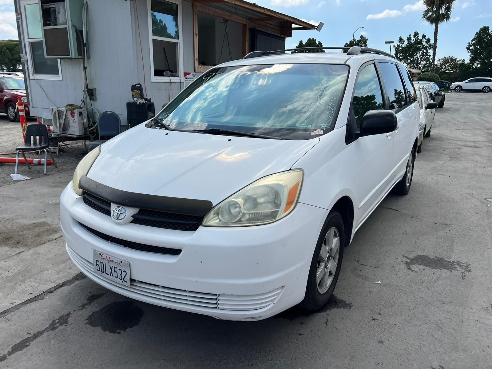 2004 Toyota Sienna CE 7 Passenger