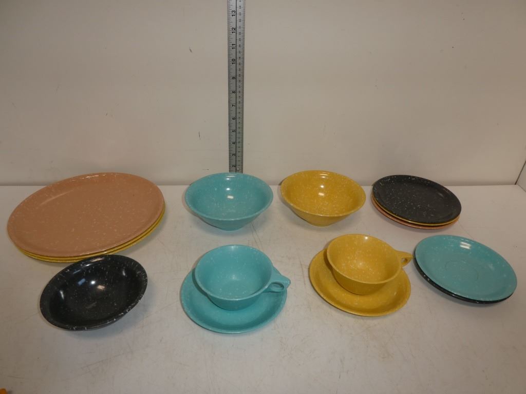 Vintage Genuine Melmac Dishes