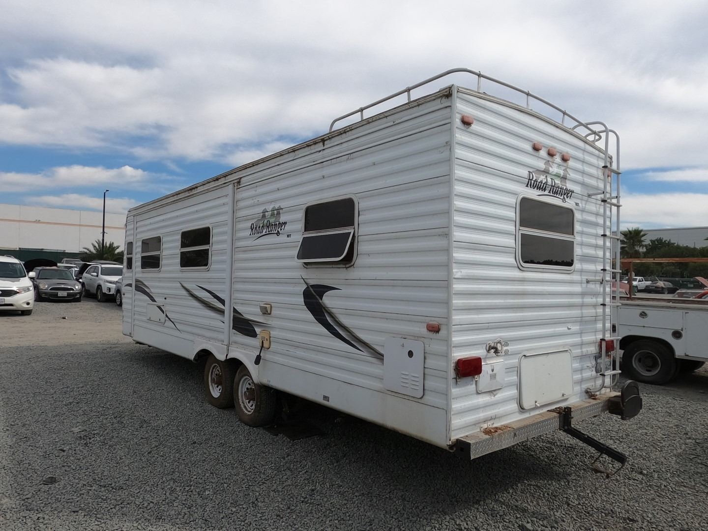 KIT TRAVEL TRAILER 2003 T-DONATION
