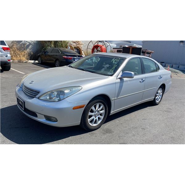 2002 Lexus ES 300