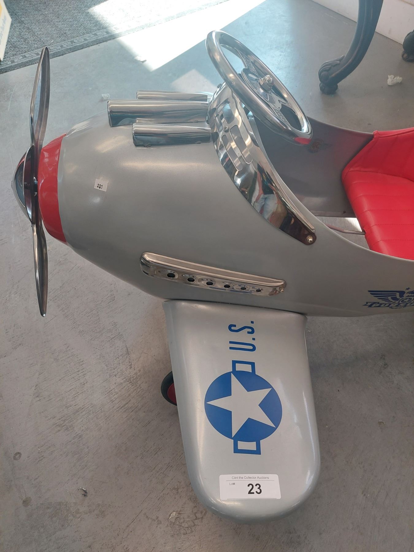 Beautiful Vintage Pedal Plane