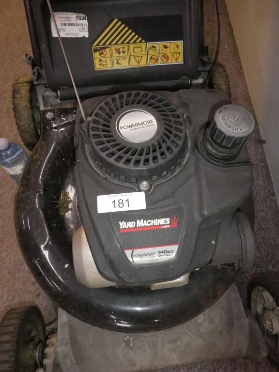 Yard Machines lawn mower 140cc