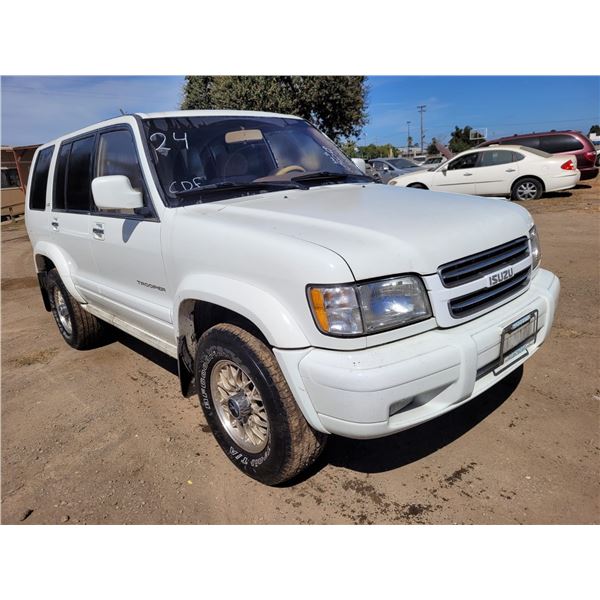 2000 Isuzu Trooper S
