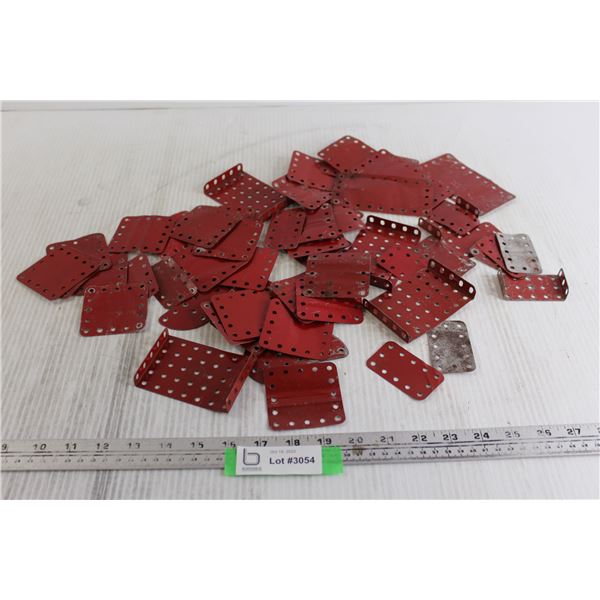 20 Assorted Meccano Pieces Bodnarus Auctioneering